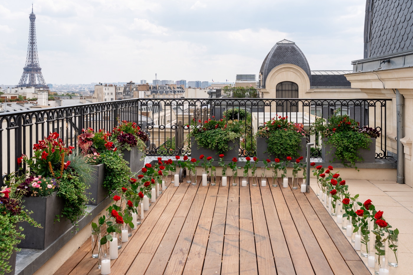 Stunning Engagement: Floral Design Under the Eiffel Tower ...